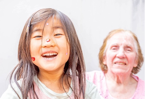 Intergenerational Projects Volunteer – Alive Activities